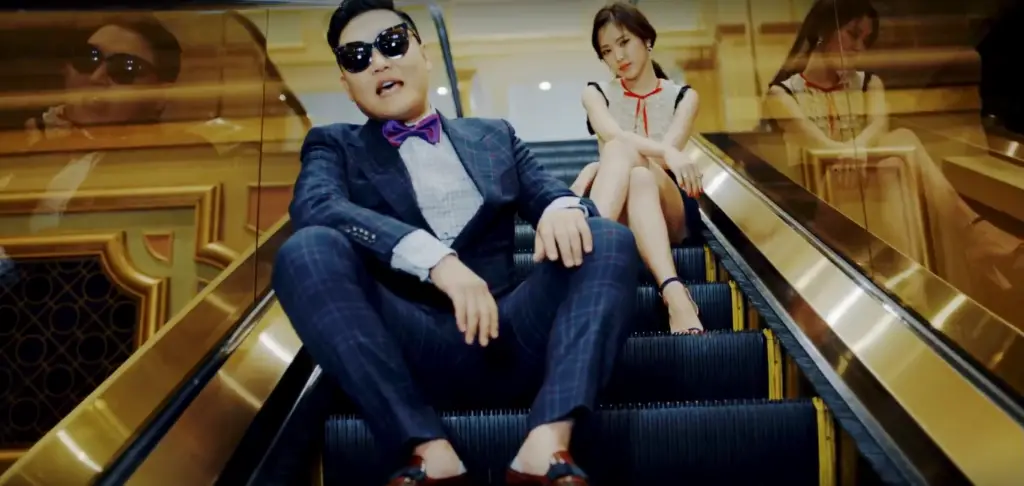 PSY : le MV de « New Face » atteint les 100 millions de vues – K-GEN