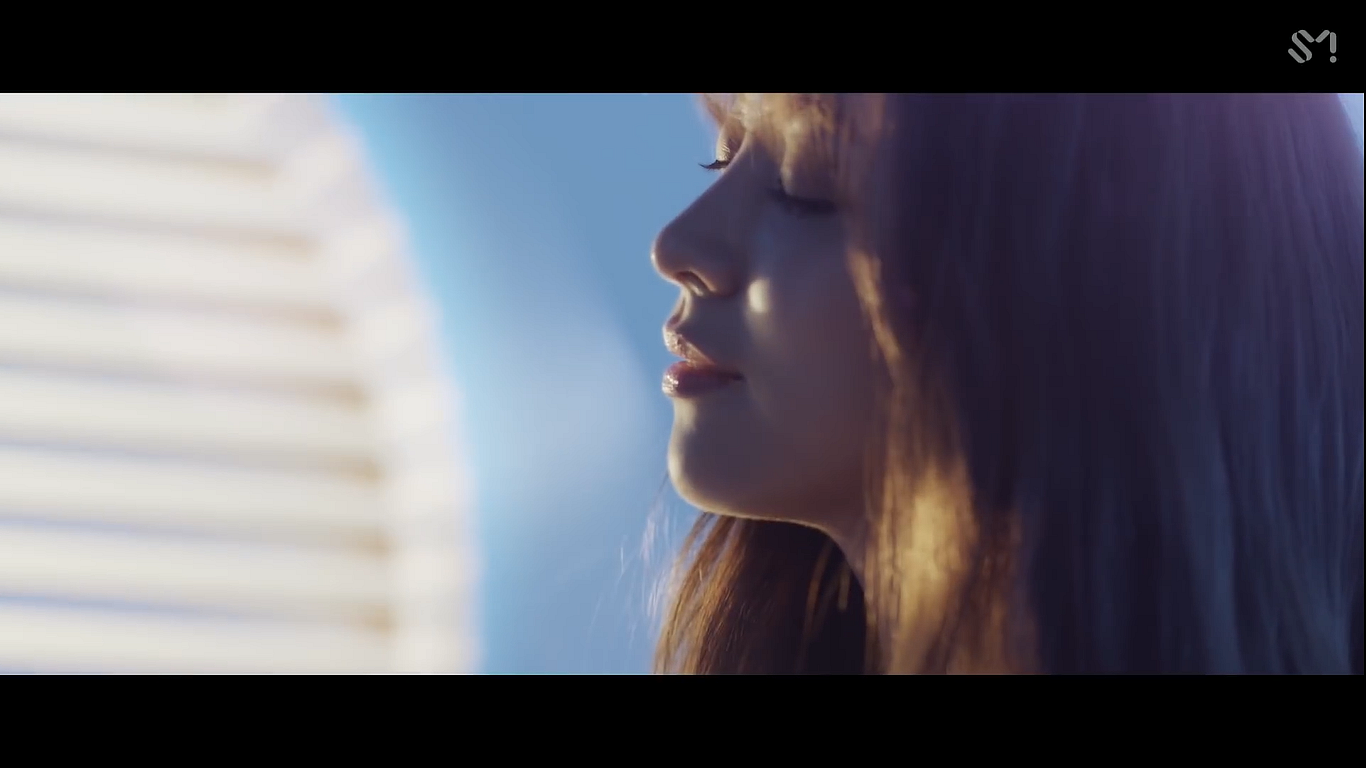 Luna [f(x)] dévoile un teaser MV pour « Night Reminiscin’ » – K-GEN