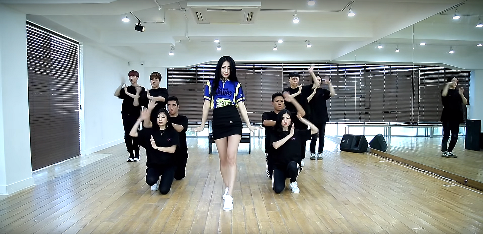 Gyeong Ree (9MUSES) dévoile sa vidéo d’entraînement sur « Blue Moon ...