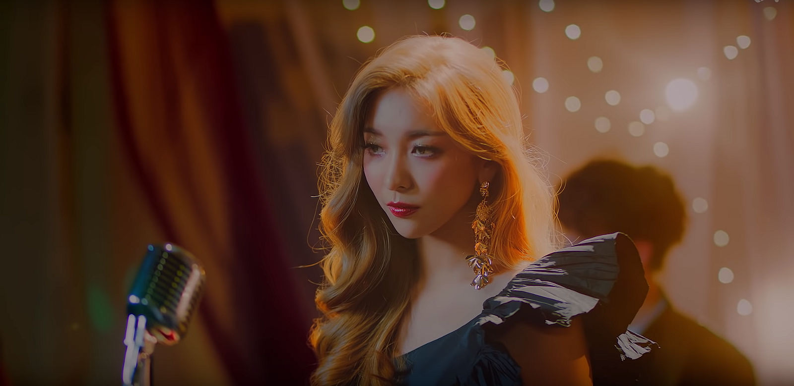 Luna [f(x)] dévoile le MV de « Even So » – K-GEN