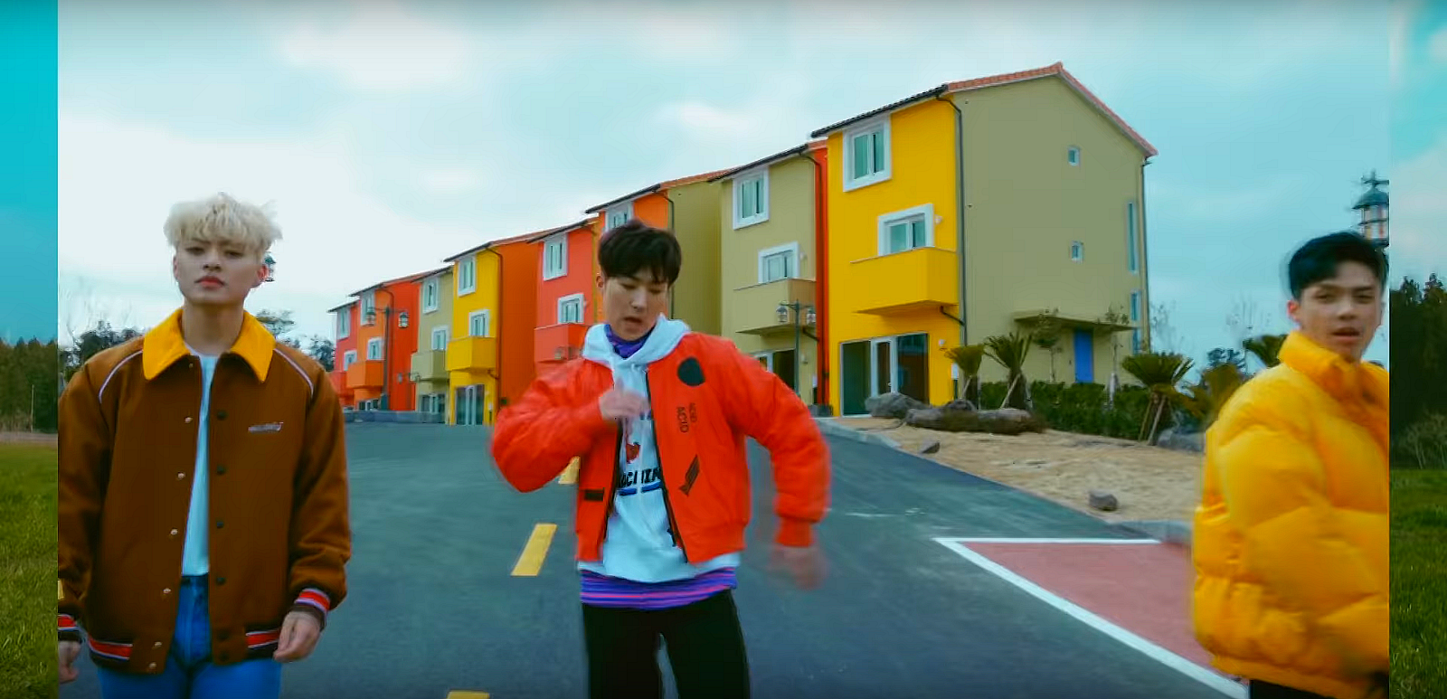 TREI dévoile deux teasers MV pour ses débuts – K-GEN