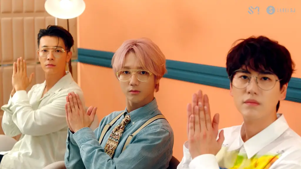Yesung (SUPER JUNIOR) fait son comeback en solo avec le MV de « Pink ...