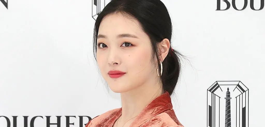 Le film de Sulli, « Persona : Sulli », va sortir quatre ans après son décès – K-GEN