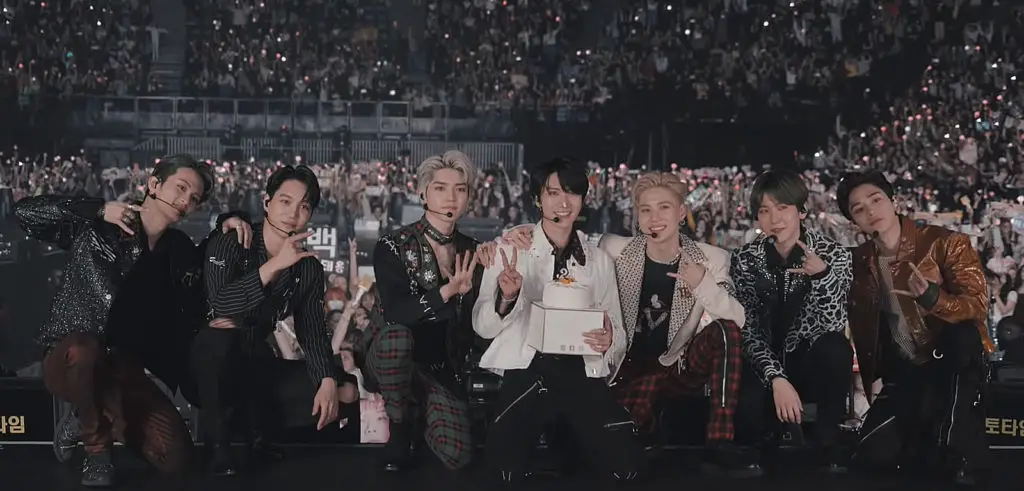 SuperM dévoile une vidéo de son concert à Paris – K-GEN