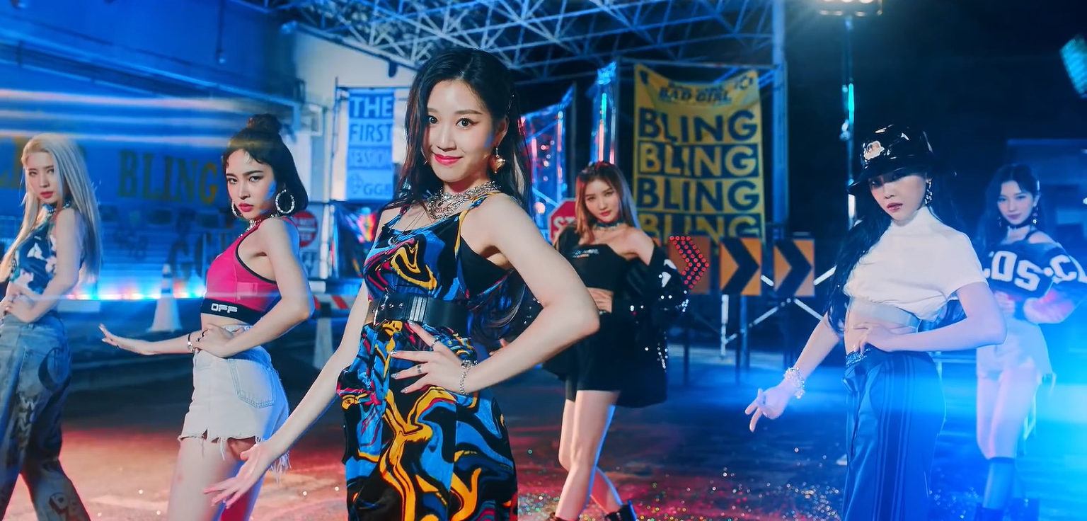 Bling Bling fait ses débuts en K-POP avec le MV de « G.G.B » – K-GEN