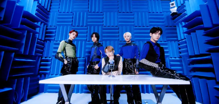 TXT dévoile le MV de « Magic » – K-GEN