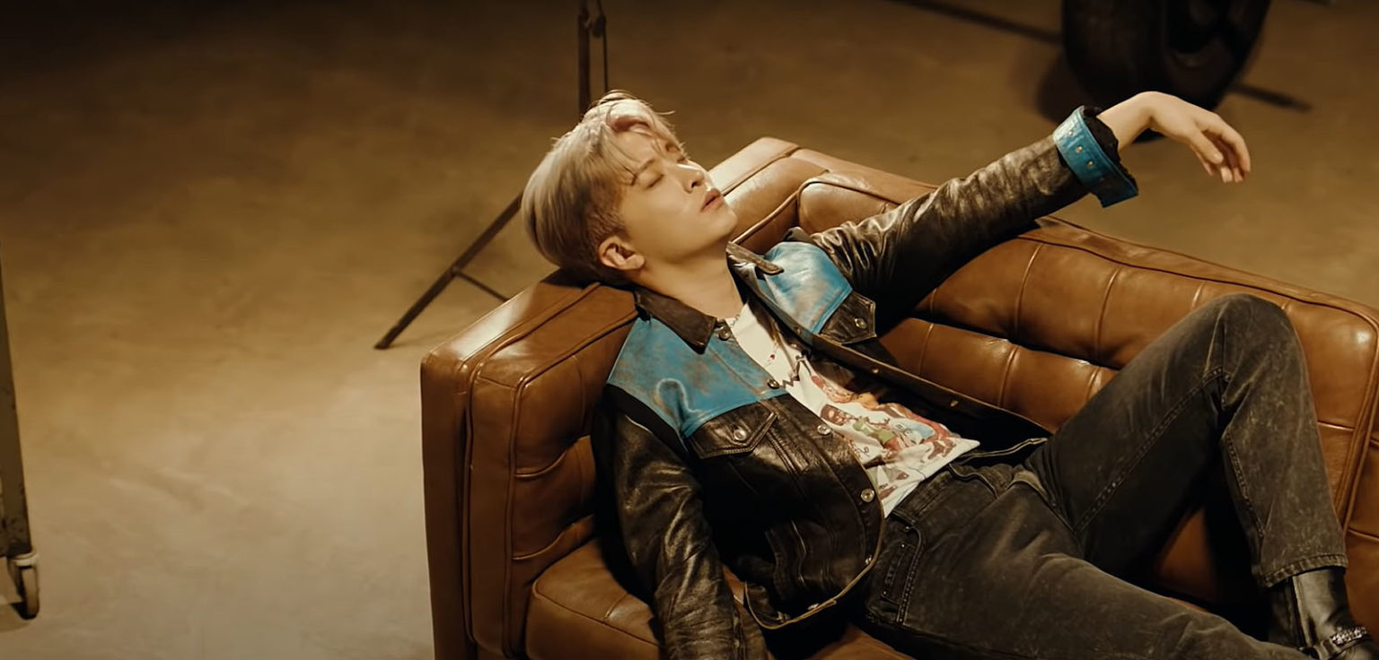 Youngjae (GOT7) fait ses débuts solos avec le MV de « Vibin’ » – K-GEN