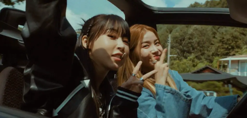 MAMAMOO+ : Solar & Moonbyul font leur début en sub-unit avec « Better » en featuring avec BIG ...