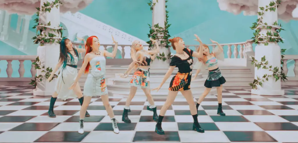 Rocket Punch est de retour avec le MV de « FLASH » – K-GEN