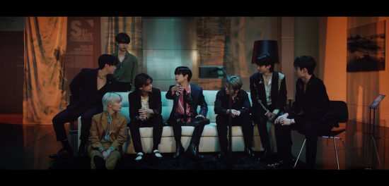 Stray Kids dévoile un trailer pour le titre « CHILL » – K-GEN Stray Kids dévoile un trailer pour le titre « CHILL » – K-GEN