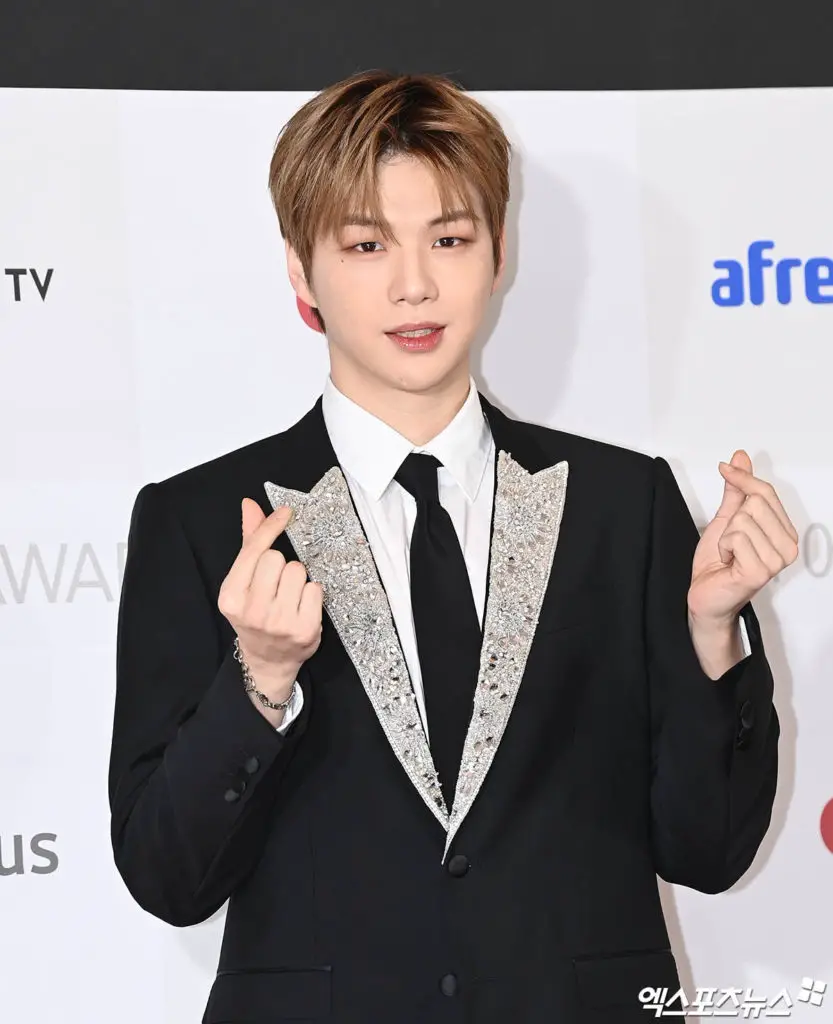 THE FACT MUSIC AWARDS 2022 : Photos des stars de K-Pop sur le tapis rouge – K-GEN