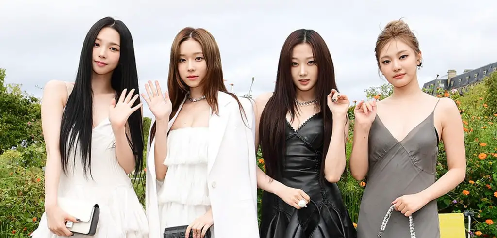 aespa au défilé de GIVENCHY à la Paris Fashion Week – K-GEN