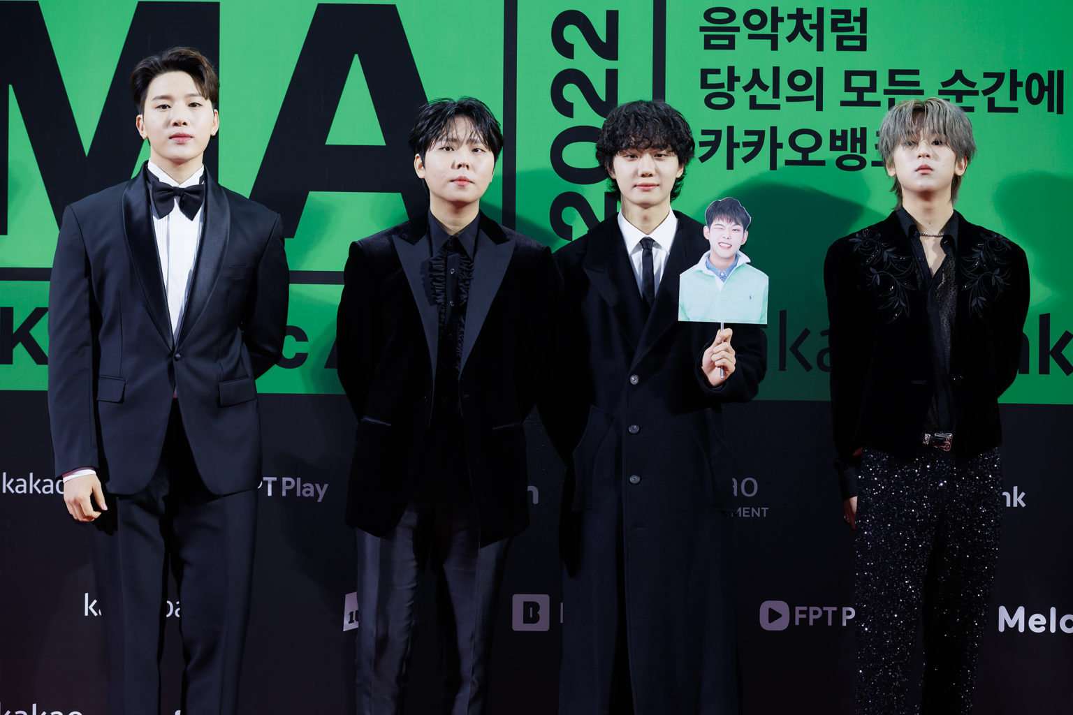 Melon Music Awards 2022 : Photos des stars de K-Pop sur le tapis rouge – K-GEN