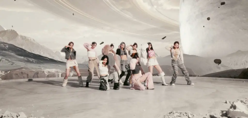 TWICE fait son comeback avec le MV de « SET ME FREE » – K-GEN