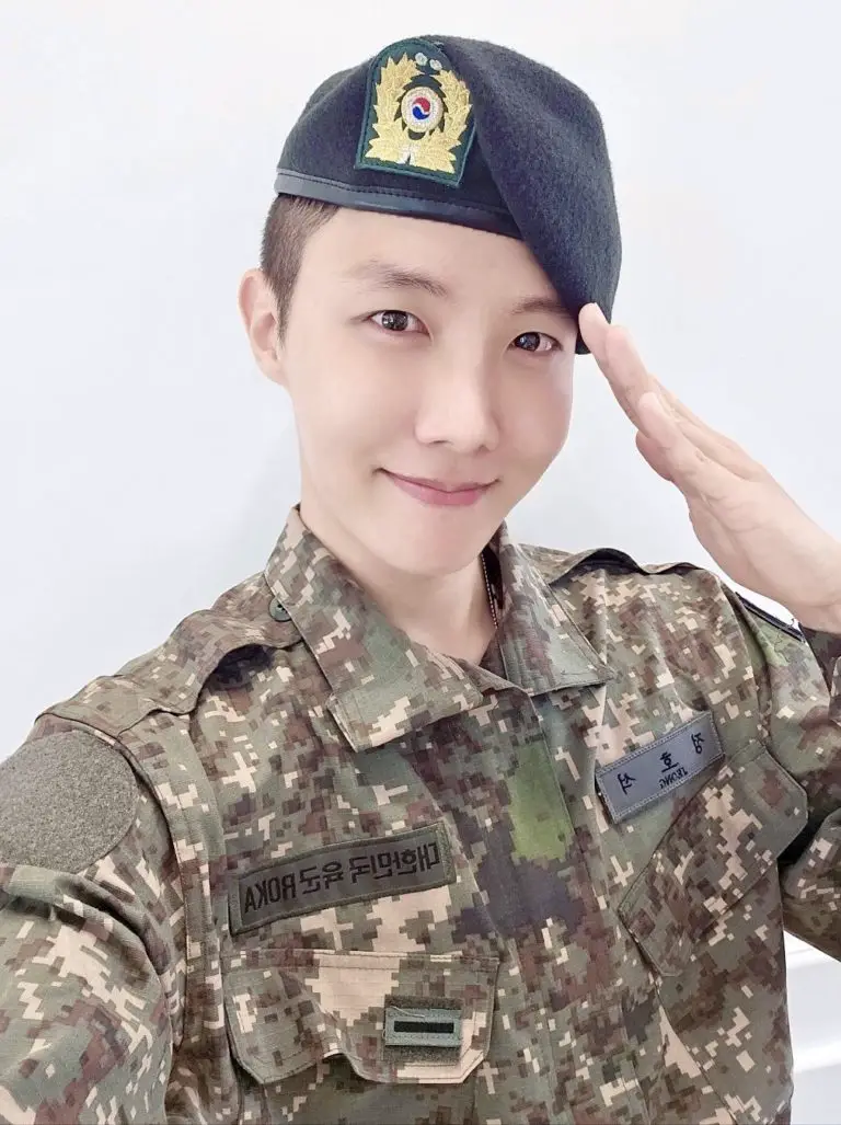 j-hope (BTS) partage des nouvelles de son service militaire – K-GEN