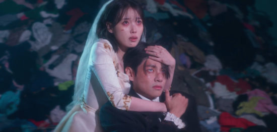 IU révèle un MV pour « Love wins all » avec V (BTS) – K-GEN