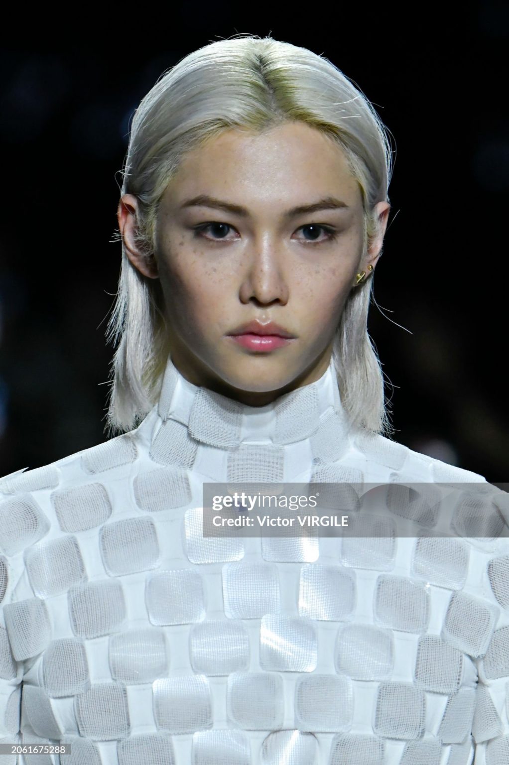 Felix (Stray Kids) défile au show Louis Vuitton de la Paris Fashion ...